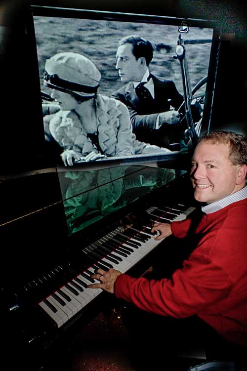 Jeff Rapsis – Bringing sound to silent films | Limelight Magazine